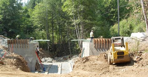 Geomorphic Based Grade Control Michael Love And Associates Inc