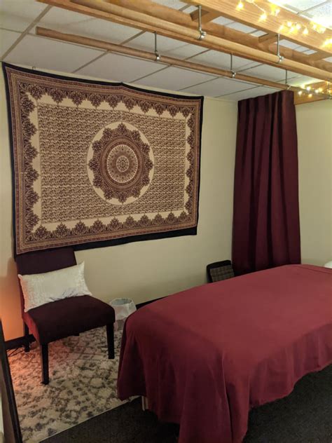 Heart And Sole Barefoot Massage Roanoke Va Melanie Dowell Massage Therapist