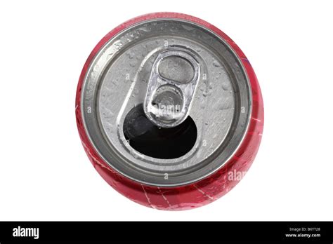 Lata De Refresco Sobre Fondo Blanco Fotografía De Stock Alamy