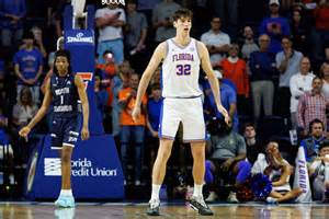 Florida Basketballs Olivier Rioux Makes Ncaa History As Tallest Player