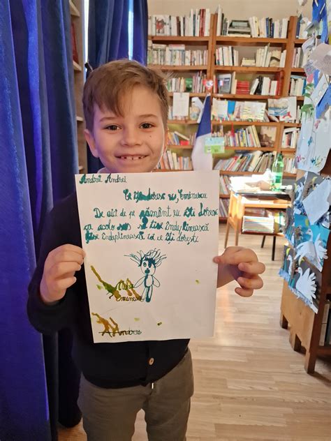 video foto Atelier de scriere creativă cu pene și penițe de Ziua