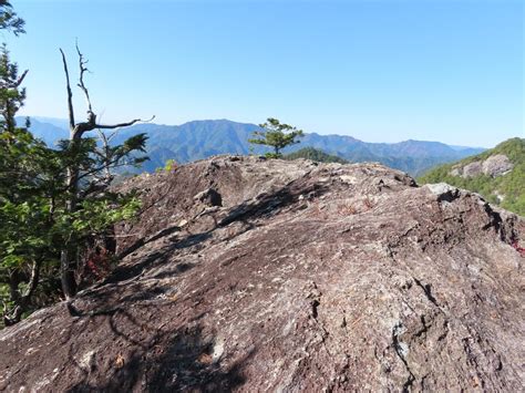 明神山（三ツ瀬明神山）天空岩を通って 梅保鮎2さんの明神山（三ツ瀬明神山）の活動データ Yamap ヤマップ