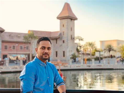 Sohrab Hussain Medium