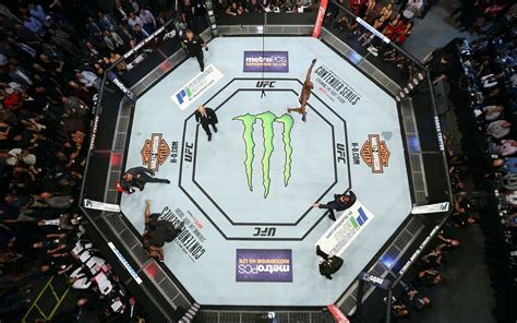 Ufc Fans React To The Ufc Selling Octagon Spots For 1000