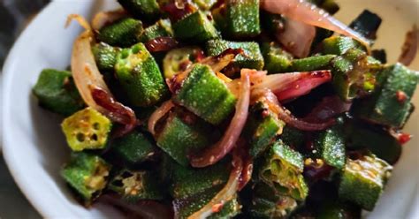 भिंडी की सब्जी Bhindi Ki Sabzi Recipe In Hindi रेसिपी बनाने की विधि