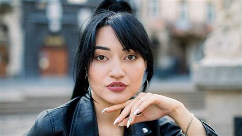 10 Phrases People Use When Theyre Self Absorbed And Only Care About Themselves Yourtango