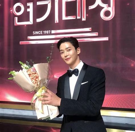 로운이 ‘sf9 탈퇴 소식 전하며 팬카페에 남긴 장문의 글 인사이트
