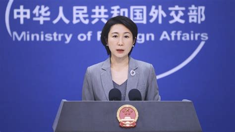 《反间谍法》会限制外国记者在华采访？外交部：只要合法合规就不必担心凤凰网视频凤凰网
