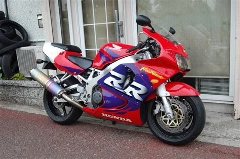 Yahoo オークション 年 HONDA CBR RR SC フルパワー逆車