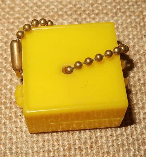 1940s Pin Ups Without Clothes Keychain Gem