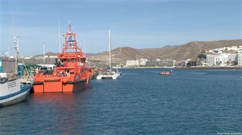 Rescatan 200 Migrantes Cuando Trataban De Llegar A Canarias Dw 05