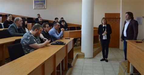 Зам кметът на Пловдив Николай Бухалов запозна студентите на ВУСИ с възможностите на конкурса