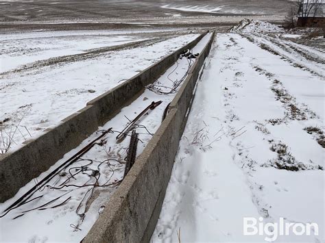 Concrete Inline Feed Bunks Bigiron Auctions