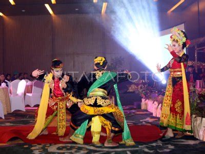 THE DEVELOPMENT OF THE GOYANG DANCE ANTARA Foto