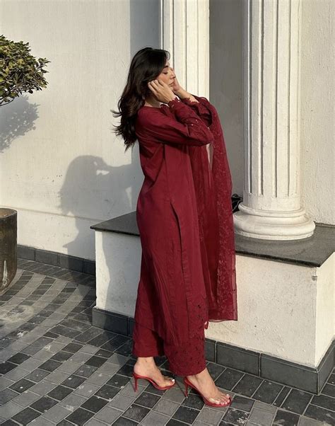 Pin By Eureka Alphonso On Closet Quick Outfits Simple Dress Casual