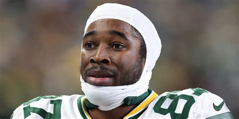 Green Bay Packers Wr Romeo Doubs Helped Off The Field Mid Game Video