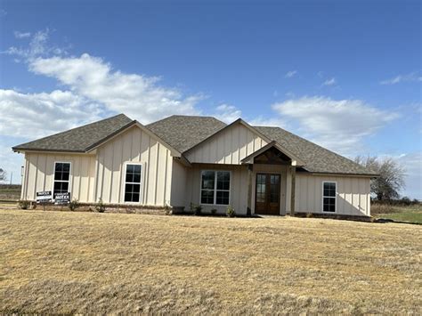 112 Mcbryde Ln Poolville Tx 76487 Home For Rent ®