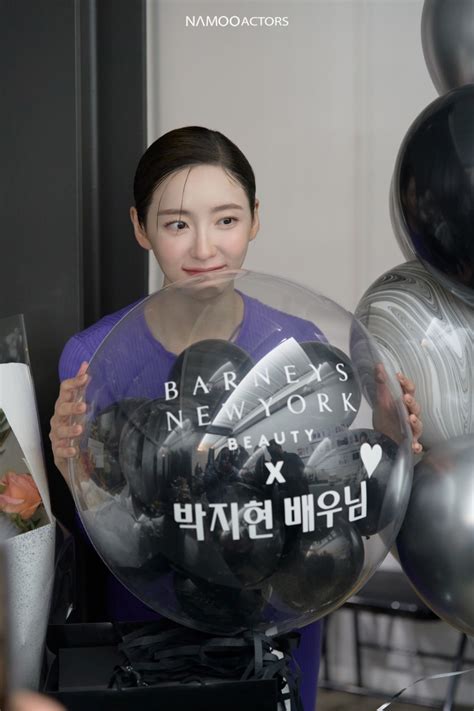 [배우] 박지현 뷰티 화보 비하인드 컷 17p 촬스의 이슈와 유머