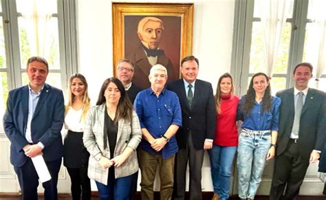 Firma De Convenio Marco Entre La Fapyd Y La Fder Fapyd