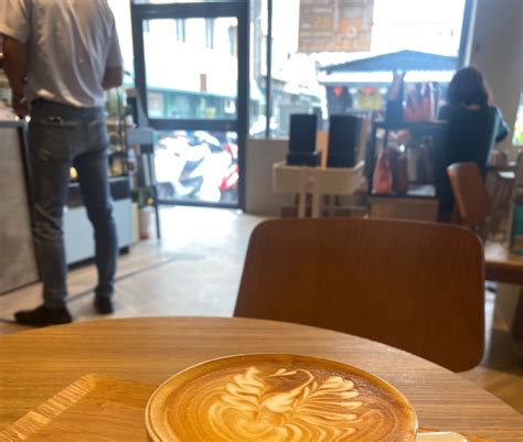 Louisa Coffee 路易・莎咖啡員林大同門市 ~ Georges Notes