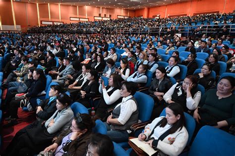 Албан хаагчдыг гадаад сургалтад хамруулах замаар хүний нөөцийг чадавхжуулна