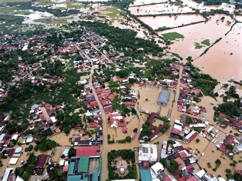 ImÁgenes De Izabal Morales Continúa Afectado Por Inundaciones Que