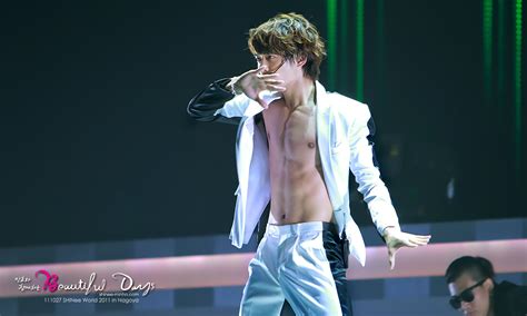 The Shining Shinee World Fan Photos Minho At Shinee World Concert In Nagoya