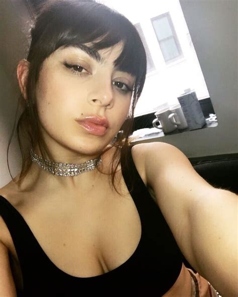 Charli Xcx Updates On Twitter Charli Xcx Celebrities Girl