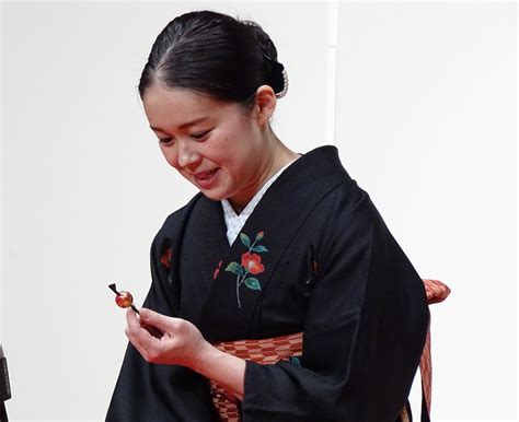 国際女性デー遊郭を女性の視点から描き直した落語家林家つる子さん 紺屋高尾に込めた思いtelling テリング