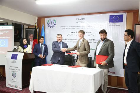 امضای تفاهم‌نامهٔ سه‌ جانبه میان وزارت کار و امور اجتماعی، مؤسسهٔ بین‌المللی داکار و سازمان