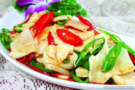 美人椒拌百灵菇摄影图 传统美食 餐饮美食 摄影图库 昵图网
