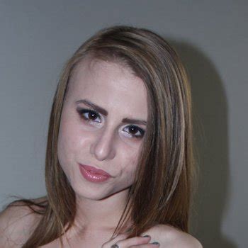 Soleil Saunders Babe Page Watch This Pornstar On Freeones