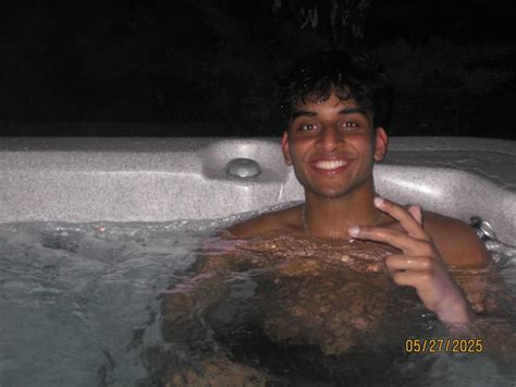 Dhruv Deepak Setty Dhruvdeepaksetty • Instagram Photos And Videos