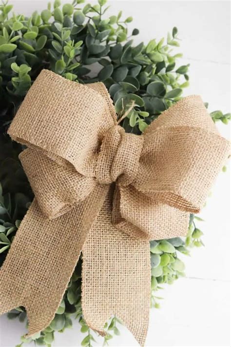 Easy Way To Make A Burlap Bow Single Girl S DIY