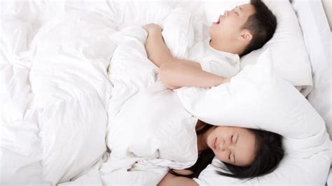 Is Heavy Snoring Ruining Your Relationship Can Sleep Divorce Be A Way