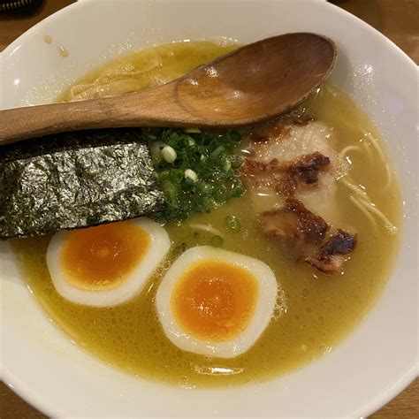 ラーメン とろり 味玉鶏ポタラーメン Thank お茶の水 Takの日記