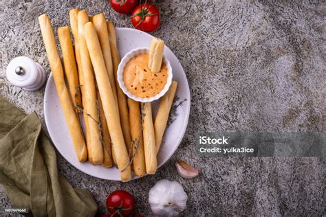 Grissini Italiano Palillo De Pan De Aperitivo Tradicional Foto De Stock