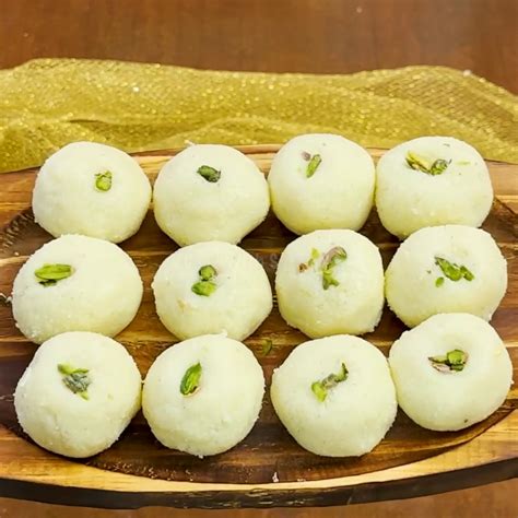 सिर्फ 10 मिनट में हलवाई जैसे मलाई लड्डू बनाना सीखे Malai Laddu Recipe