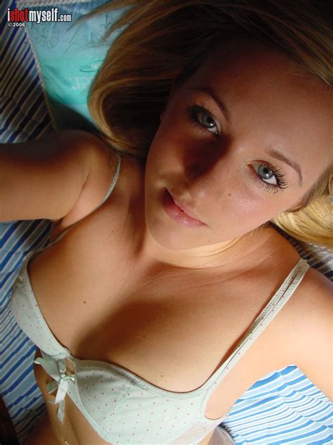 Pretty Selfshot Amateur By I Shot Myself Erotic Beauties