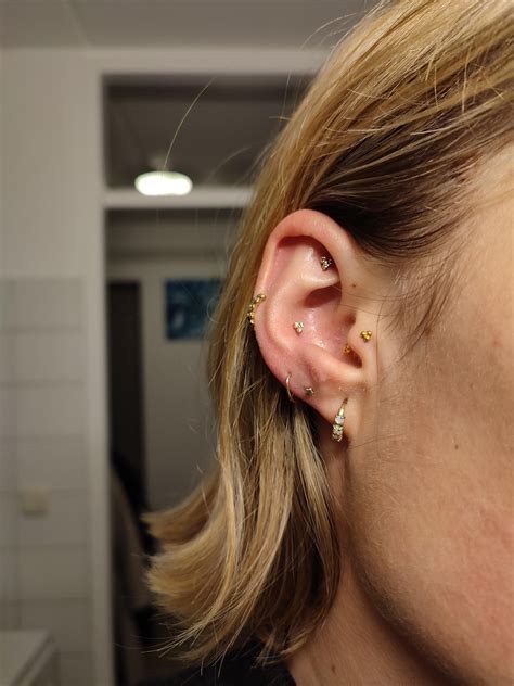 Tragus Conch Or Forward Helix Rpiercing