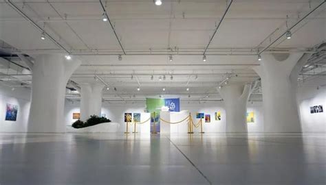 《行色》不再匆匆 每日頭條