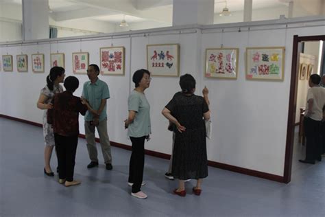 我校举办“学习贯彻新思想·银龄奋进新征程”老干部艺术作品展 离退休工作处