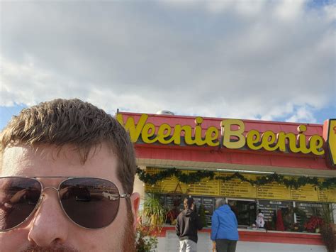 Weenie Beenie R Foofighters