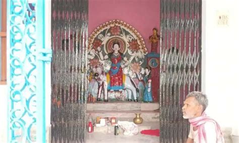 తట్టు లాంటి భయంకరమైన రోగాలు దూరంఈ దేవాలయానికి విదేశాల నుంచి వస్తున్న