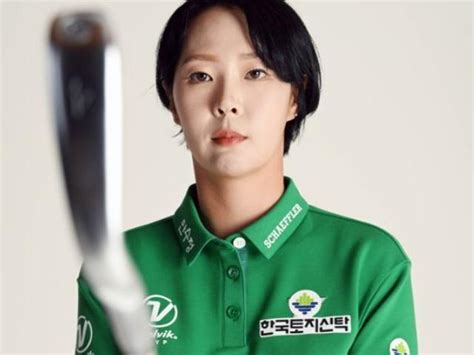 초대 여왕 박지영 골프 인생 많은 기록 남긴 대회 2연패와 시즌 3승이 목표 Zum 허브