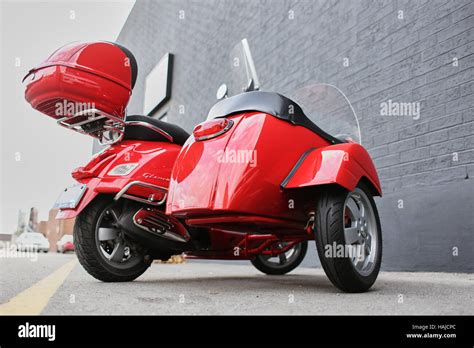 Vespa Gts Sidecar