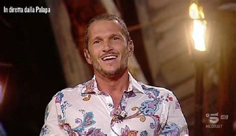Isola Dei Famosi Alvin Ha Deciso Di Abbandonare Il Reality