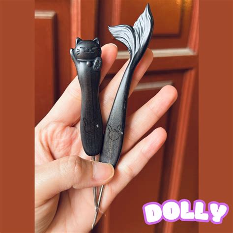 Kim Móc Mèo Gỗ 25mm Kim Móc đuôi Cá Gỗ 23mm Tiệm Len Dolly Kim