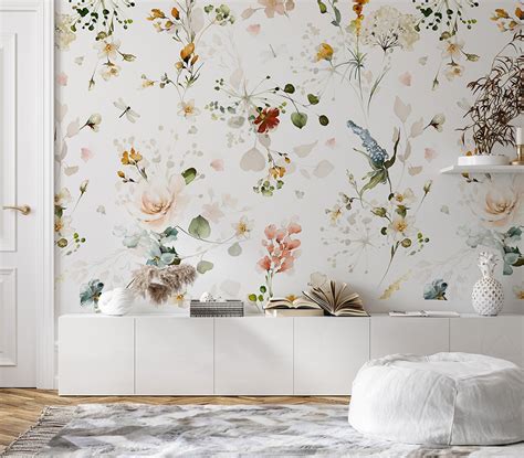 Tapete mit Blumen oder wie bringt man ein Frühlingsflair ins Zuhause myRedro Artikel