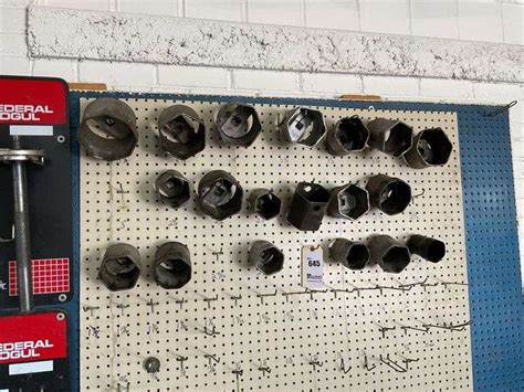 Large Wheel Socket Set Kraupies Real Estate And Auctioneers
